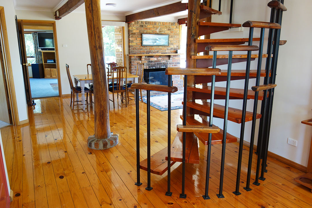 Downstairs Dining - Rare Earth Tasmania